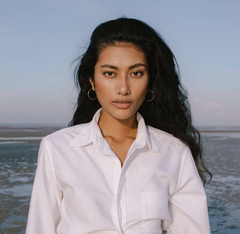 Dipilih Untuk ‘Runway’ Di Pentas Fesyen Dior, Kenali SHIKIN GOMEZ Model ...
