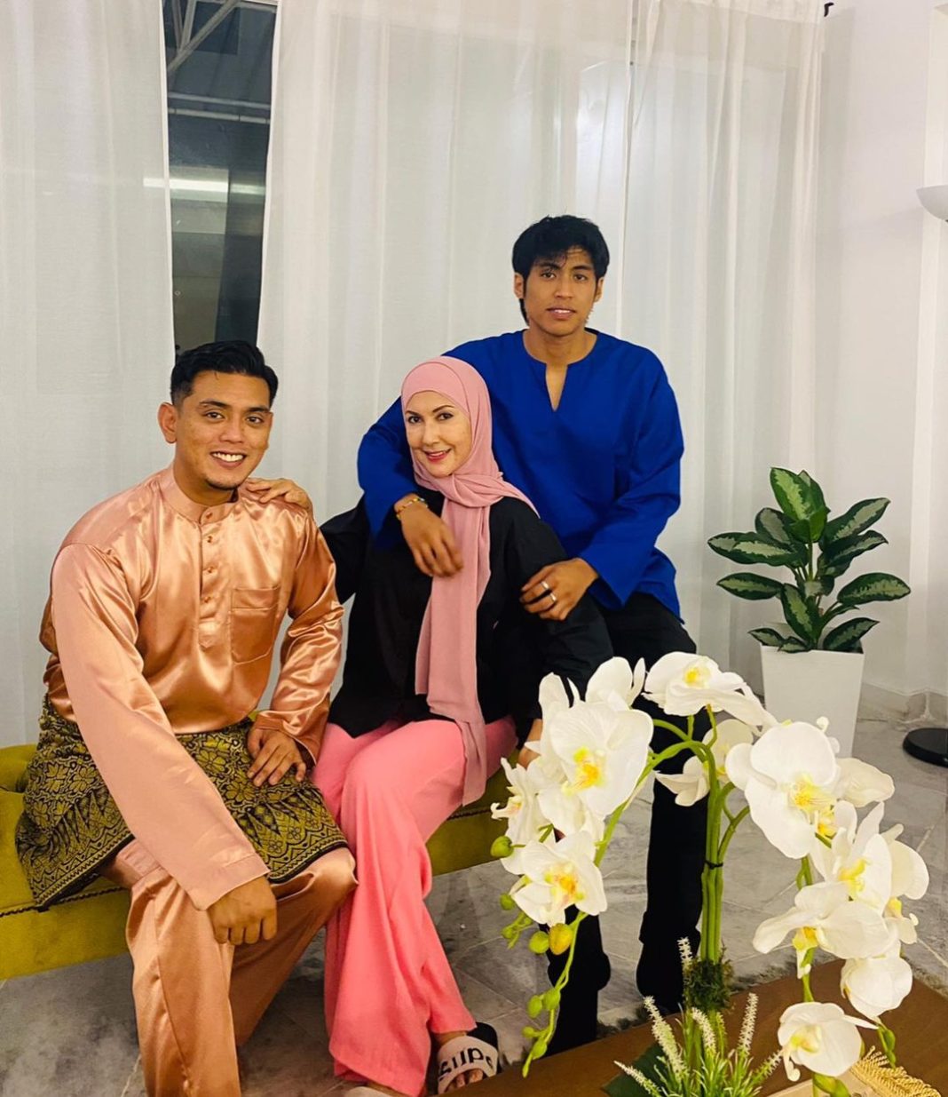 Kalau Nak Nampak CANTIK, Bukan Sekadar CANTIK Rupa Tapi CANTIK Luaran ...