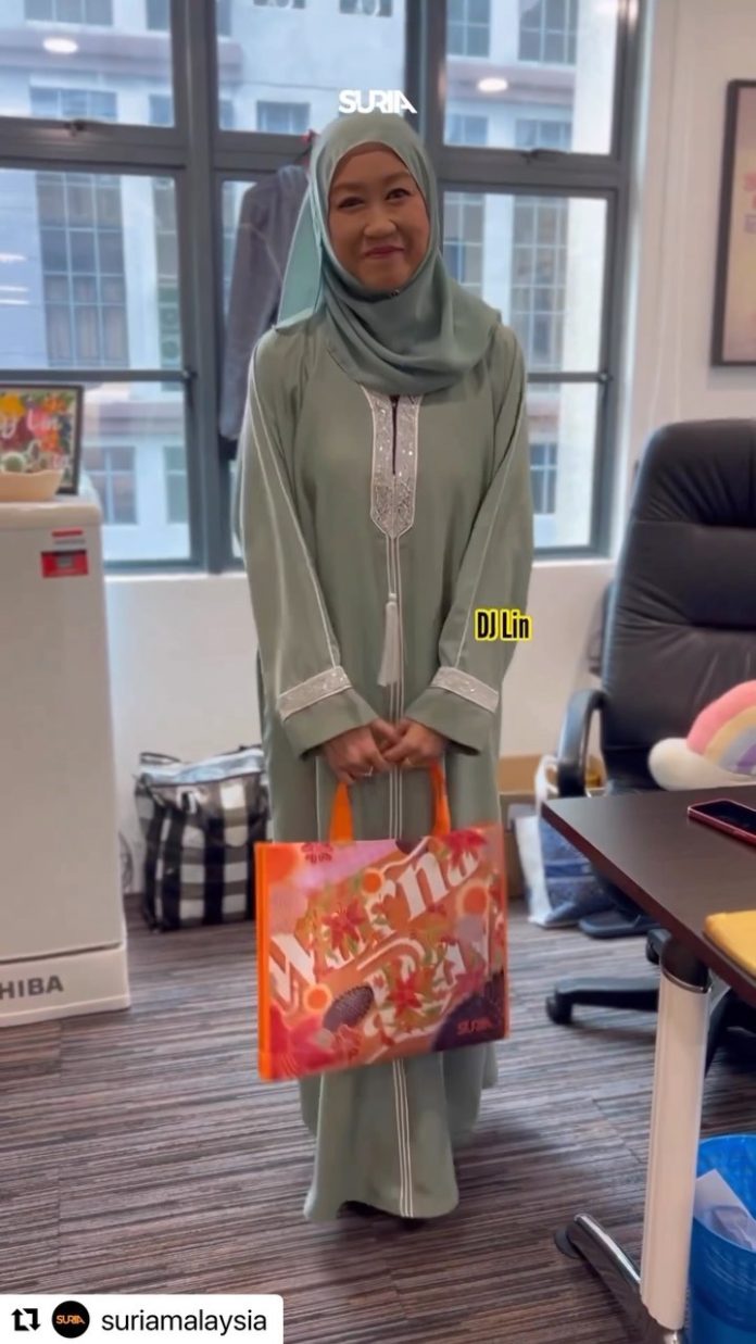 Pemergian Keluarga Tersayang Buka Hati DJ LIN Untuk Berhijab “Saya Kini ...
