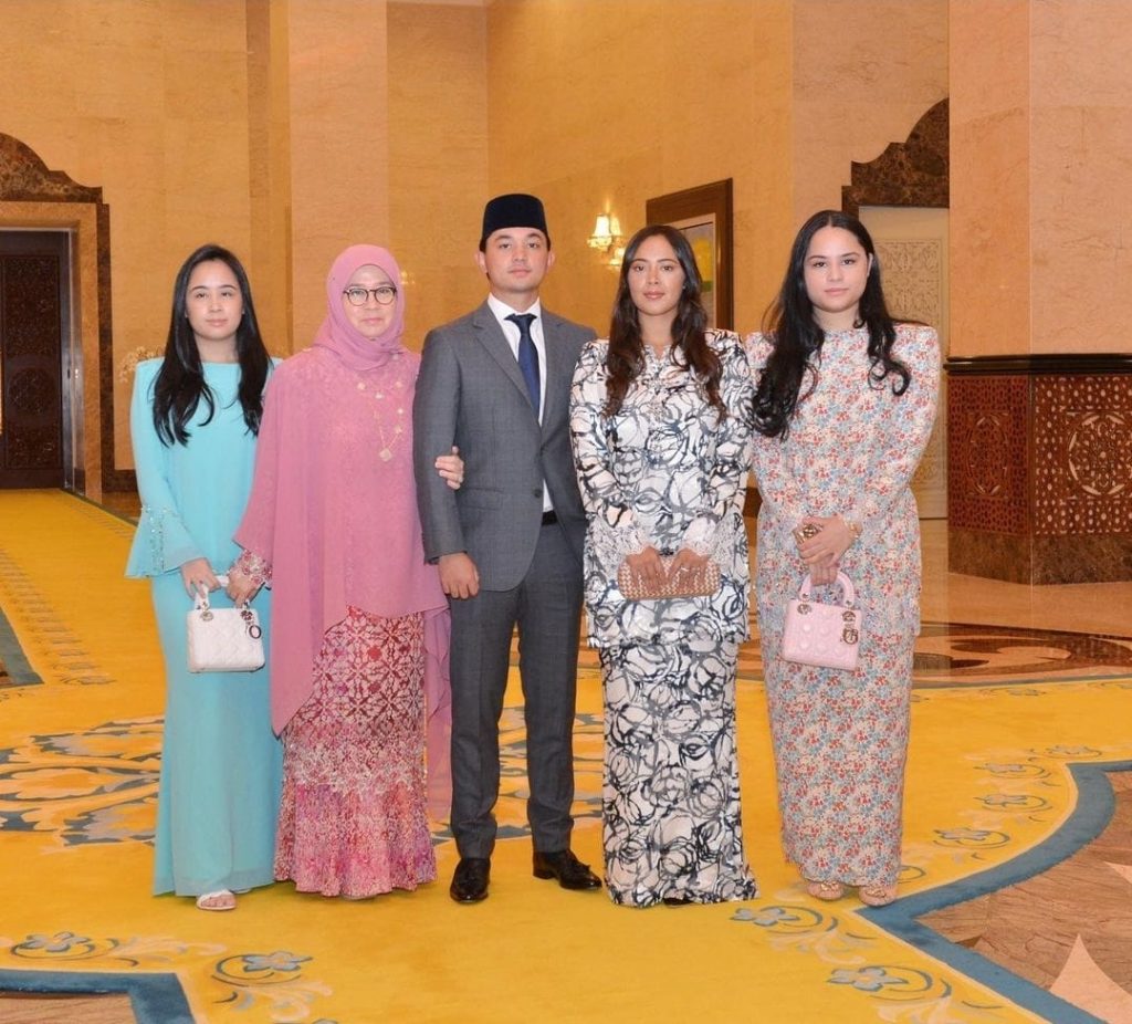 Tulis Semula 500 Resipi 'Rahsia Keluarga', RAJA PERMAISURI AGONG Ingin ...