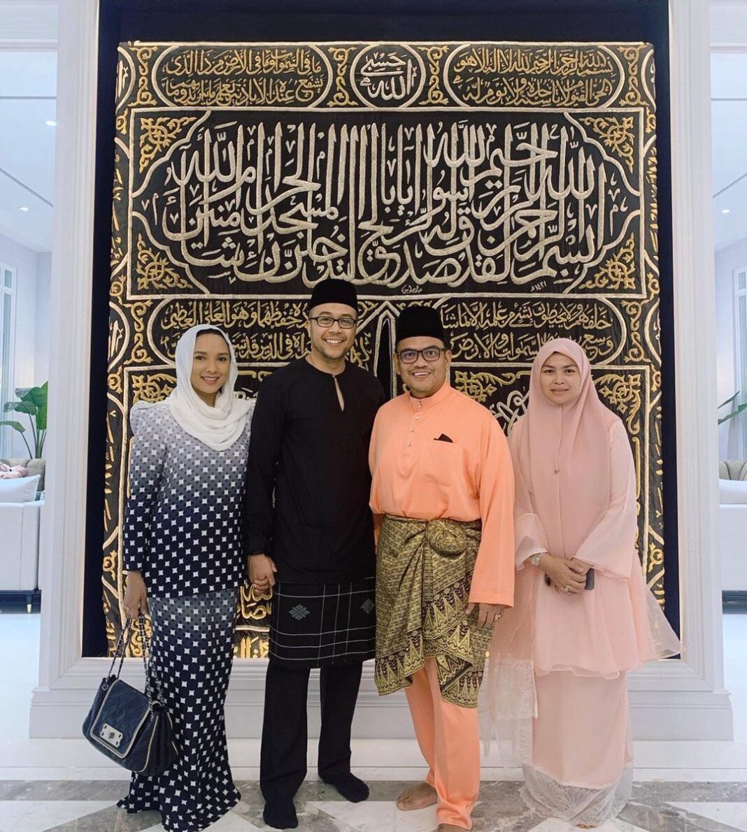Hampir Setahun Jadi Isteri, Terserlah Wajah Bahagia Vanidah Imran Di ...