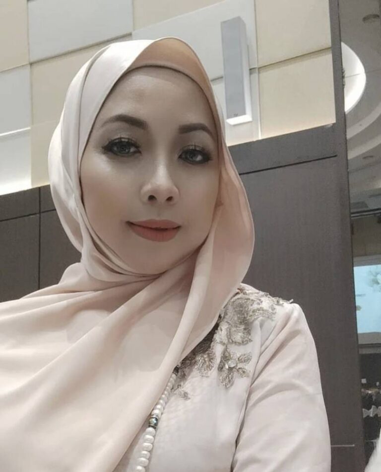 "Saya Jaga Waktu Makan & Tak Skip Sarapan" Genap 46 Tahun AZIE MUSTAPHA ...