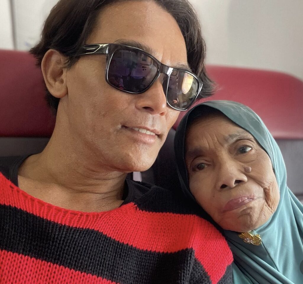 Tak Kalut Fikir Soal Jodoh Demi Mahu Menjaga Ibu Yang Kian Uzur, Pengorbanan AZHAN RANI Buat ...