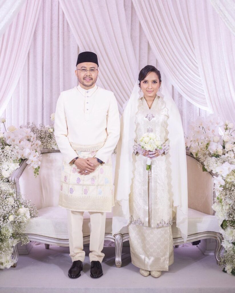 Hampir Setahun Jadi Isteri, Terserlah Wajah Bahagia Vanidah Imran Di ...