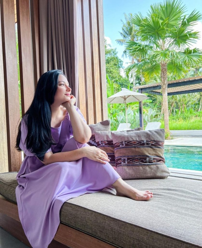 Ibu Anak 5 Makin Cantik Pada Usia 50, Wajah Terkini WILMA MUHAMMAD Raih ...