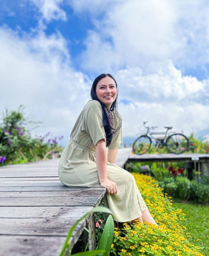 Persis Allahyarham Ibu, Nurnilam Sari Puteri Datuk M. Nasir Selamat ...