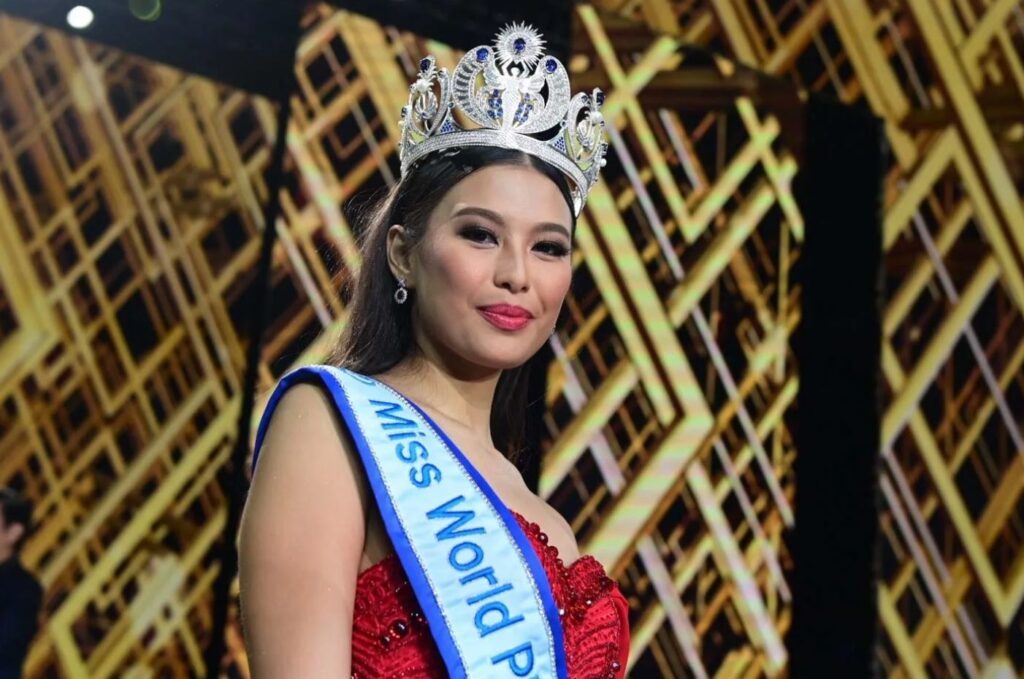 Graduan Psikologi Dan ‘Award Winning Actress’, Kenali MICHELLE DEE Miss ...