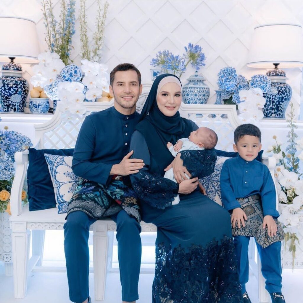 Dekorasi Mewah & Elegan Pilihan DATIN SERI SHAHIDA Untuk Majlis Akikah ...