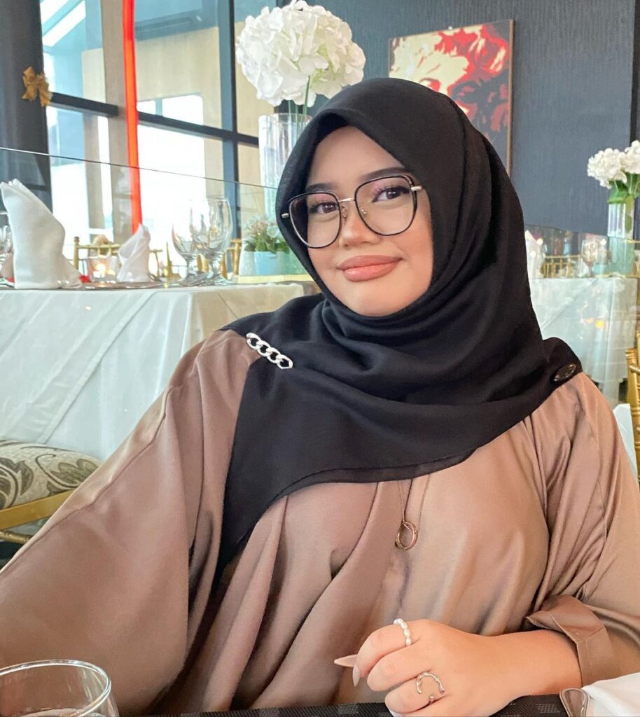 Berbakat Muzik & Lemah Lembut! Anak Gadis Datuk Nora Ariffin, PUTRI ...