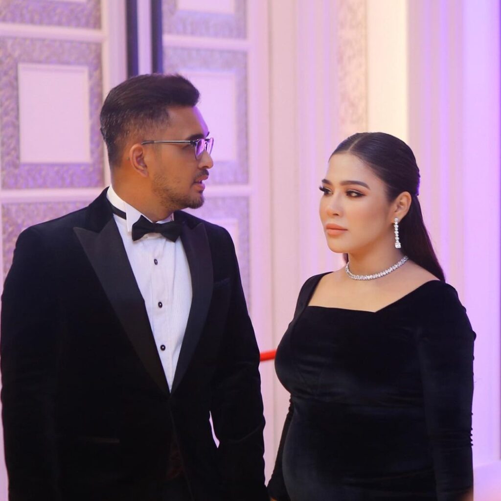 Baru 6 Hari Bersalin Hilang 14 Kg, Madammu Bersiap Cantik & Wajah ...