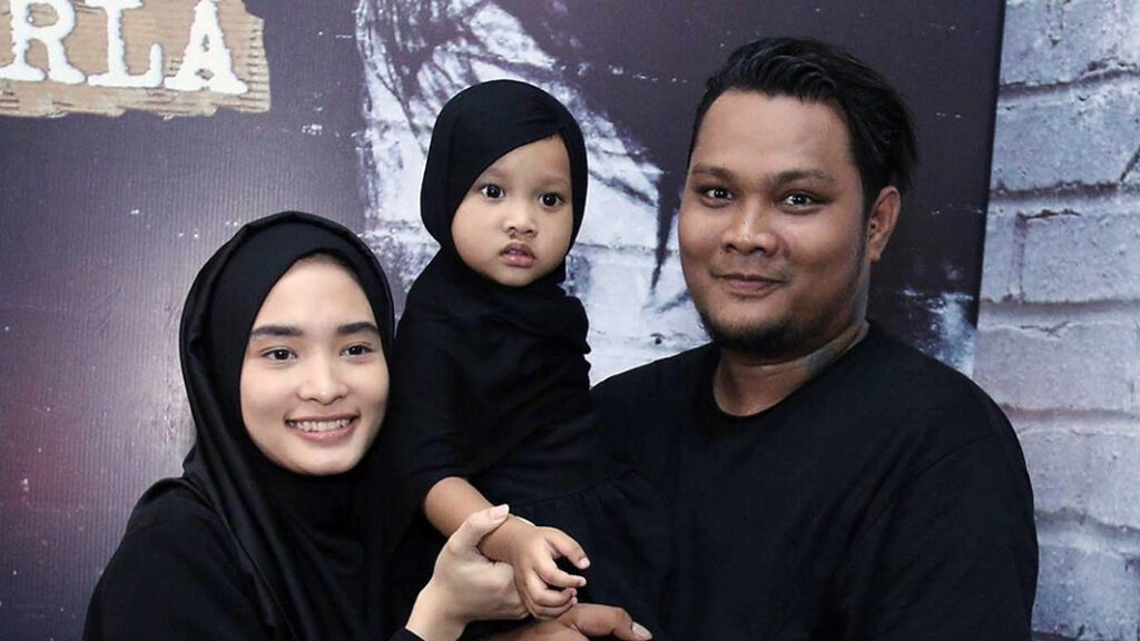 Anak Kelahiran Sibu & Graduan Farmasi, Kenali ALICE LAU Yang Kini ...