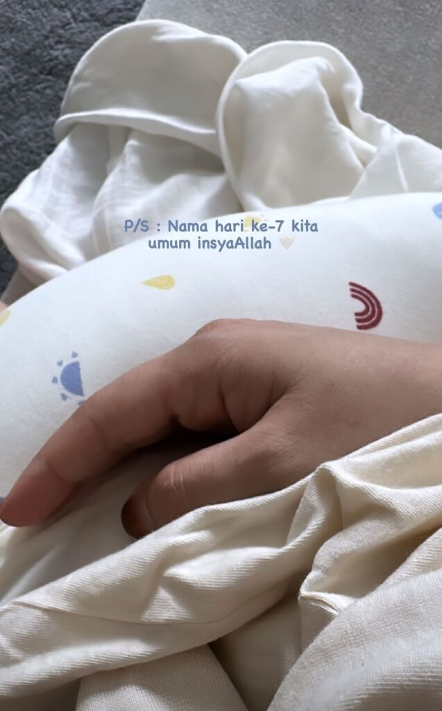 Neelofa Selamat Lahir Putera Kedua, Umum Nama Bayi Lepas 7 Hari Kelahiran!