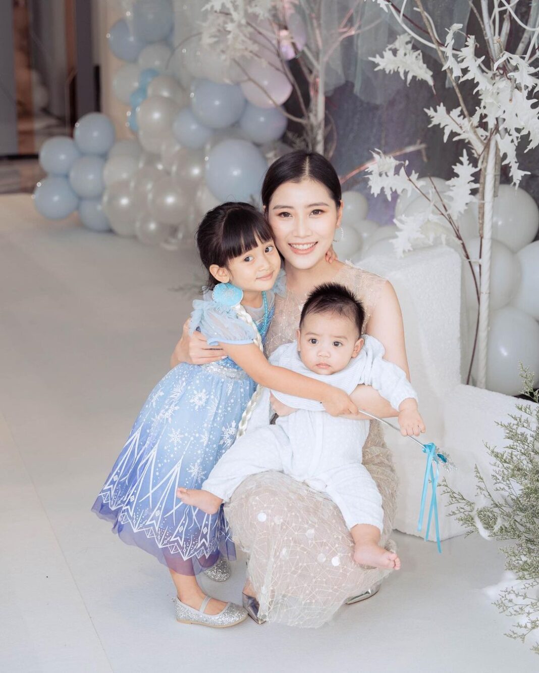 Comelnya Arianna Kyla, Cucu Bilionair & Puteri Sulung Chryseis Tan Ini ...