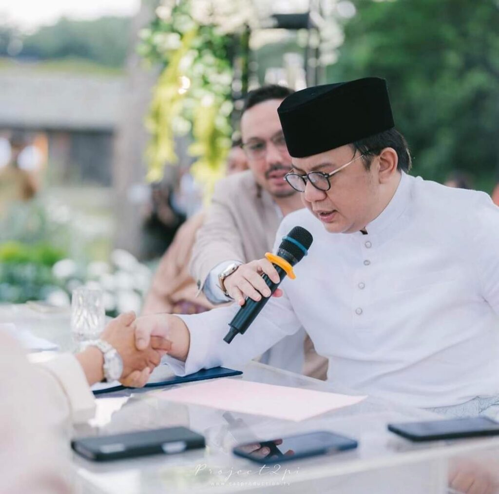 INTAN NAJUWA Kini Isteri Datuk Ahmad Asraf, Terima Mas Kahwin RM20K & Wang Hantaran RM222K!