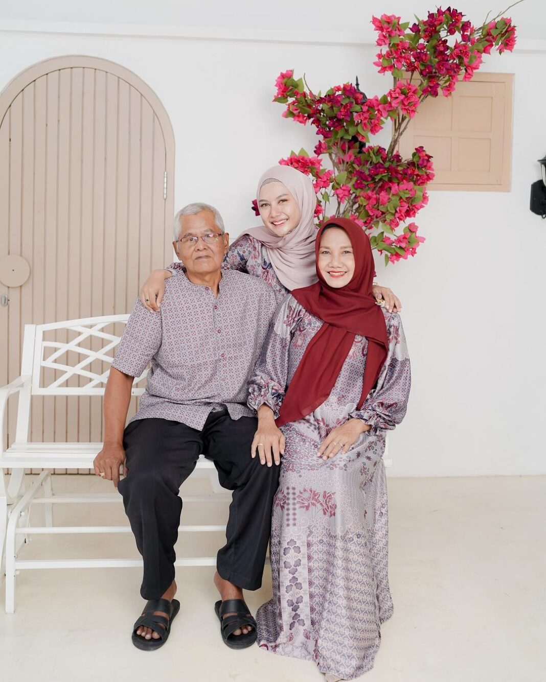 Pernah 'Viral' Dek Wajah Cantik & Berani Jadi 'Peacekeeper', Hikma Nur ...