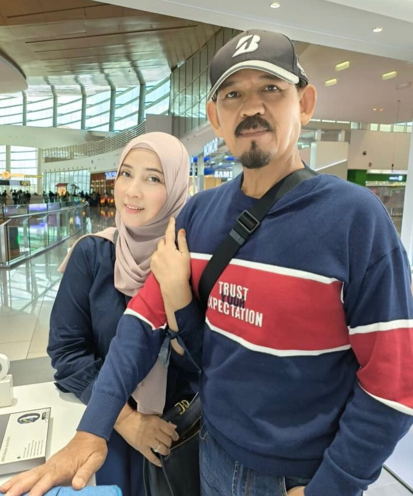 Lagi 'Orang Lama' Bercerai! Kini ND LALA Dan Isteri, Perkahwinan 34 Tahun Berakhir Di Whatsapp