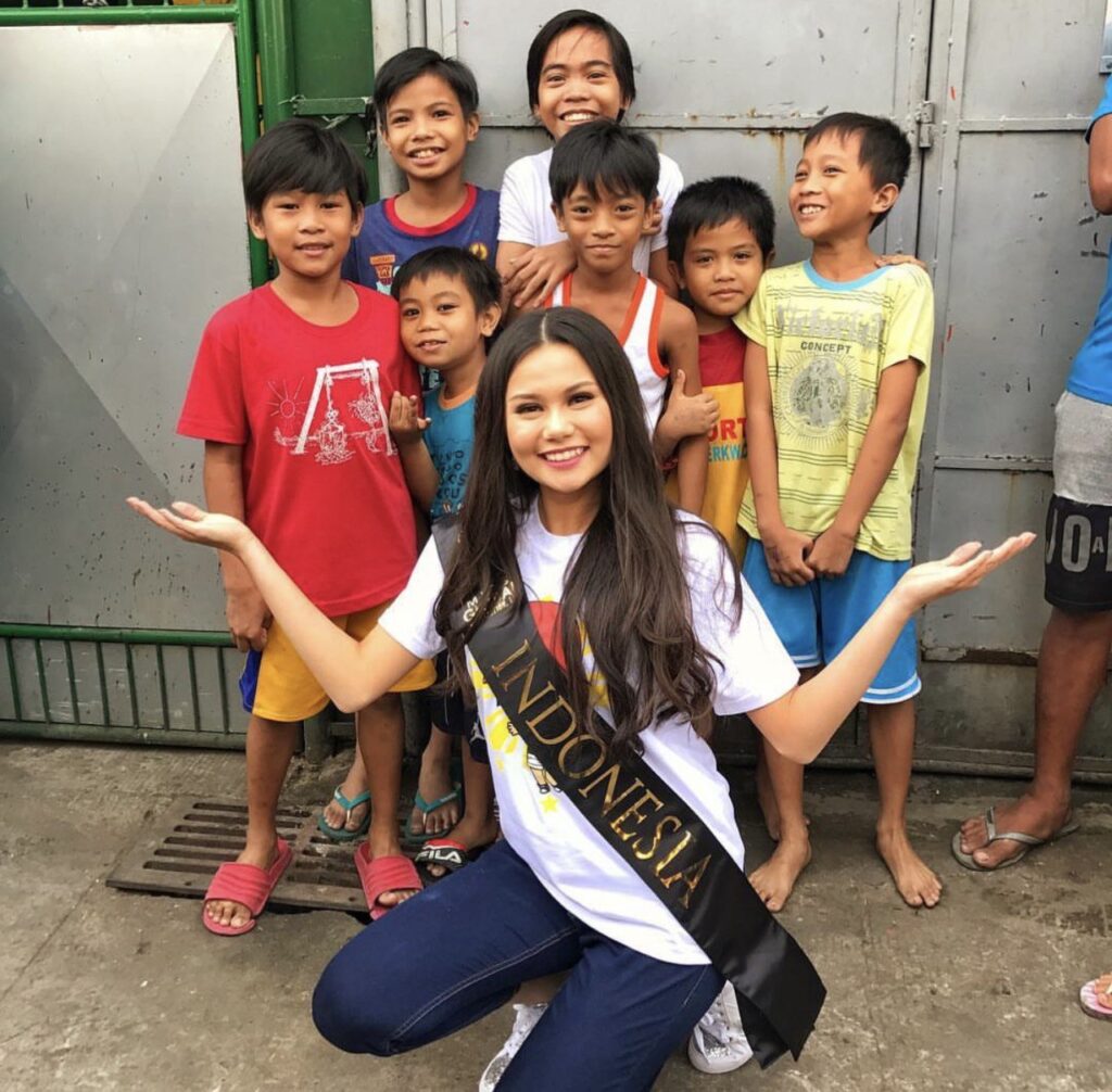 Lulusan Sarjana Perniagaan & Kacukan Belanda-Indonesia, Kenali FABIENNE ...