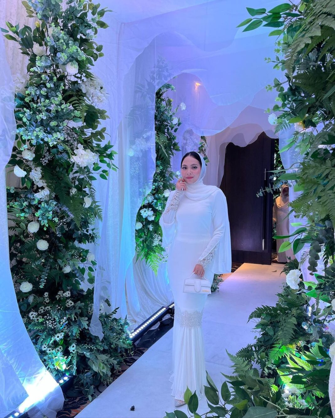 Cantik & Bergelar Influencer, ANIS DATO’ ROSYAM Kongsi Momen Bercuti Di ...