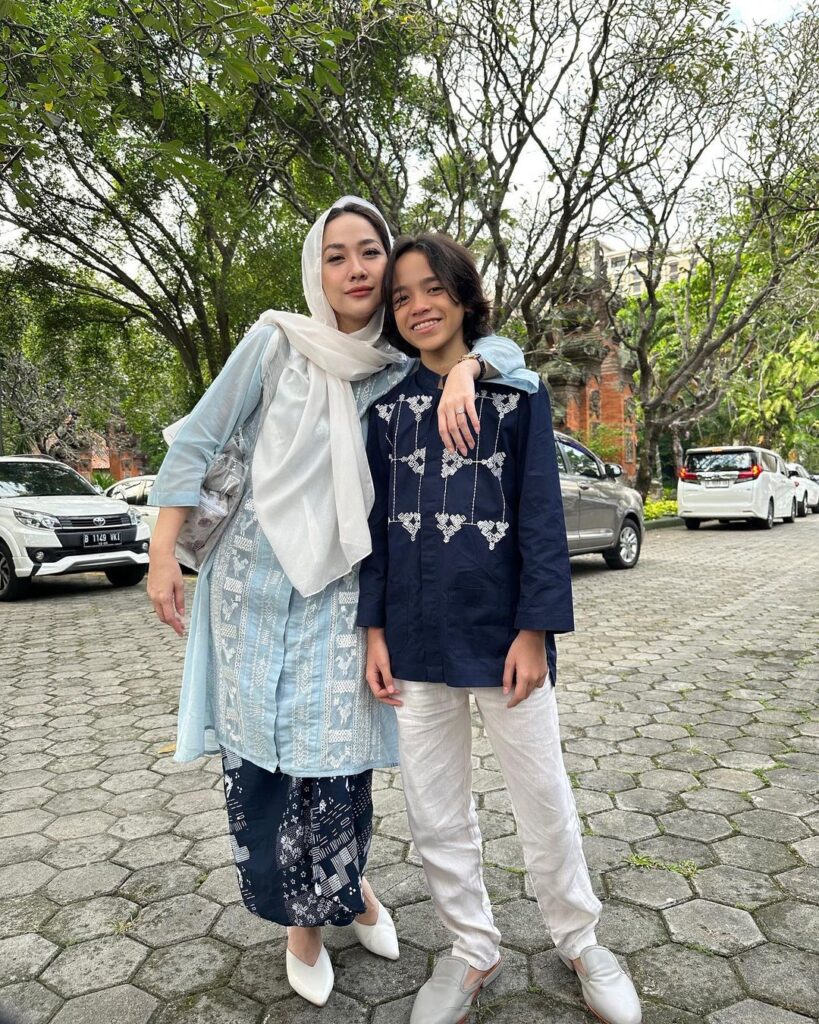 "Hari Ini Seharusnya Ulang Tahun Kamu Yang Ke-44," Luahan BCL Buat Arwah Suami Undang Sebak!