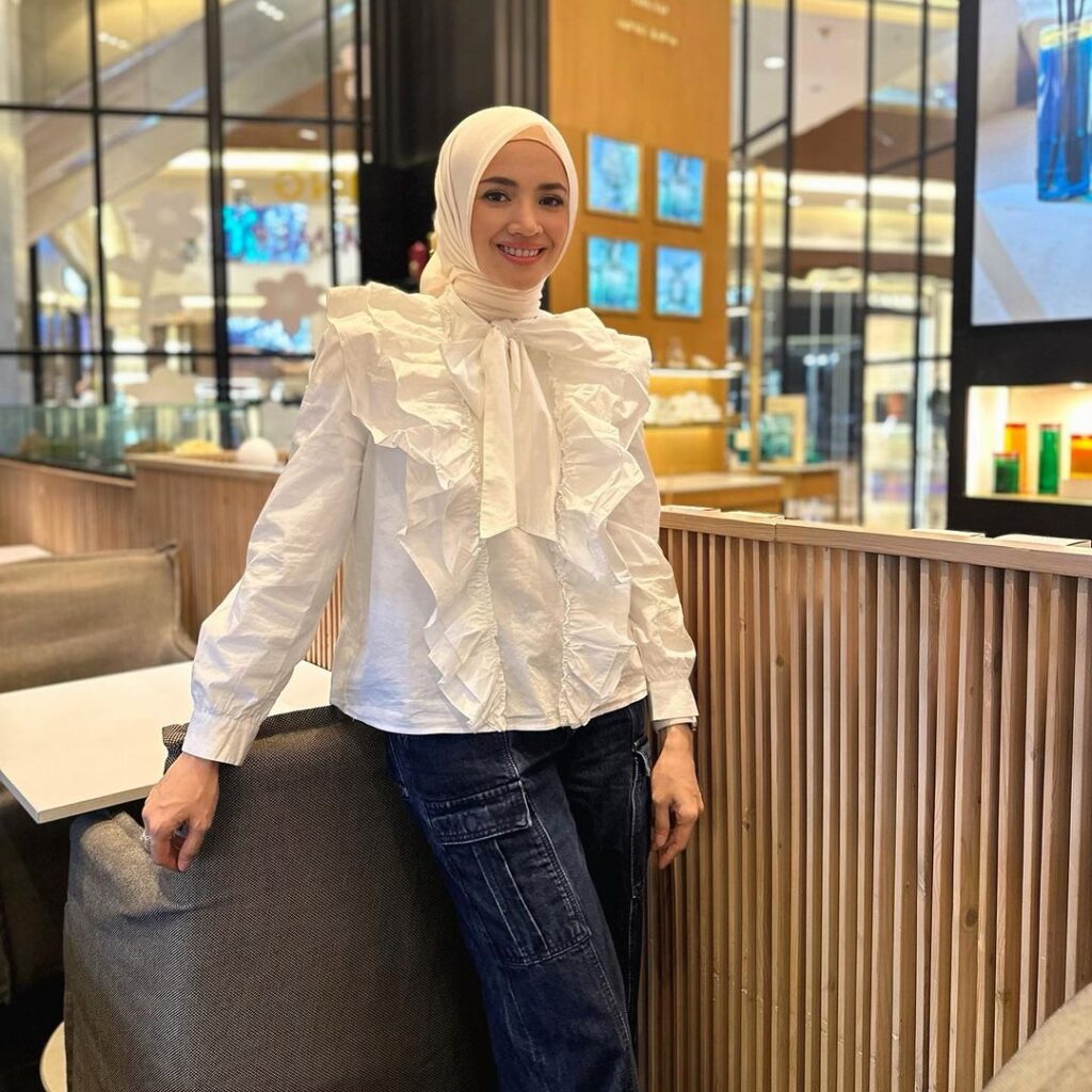 Penampilan 'On Point' Fazura Jadi Sorotan, Inspirasi Dan 'Role Model ...