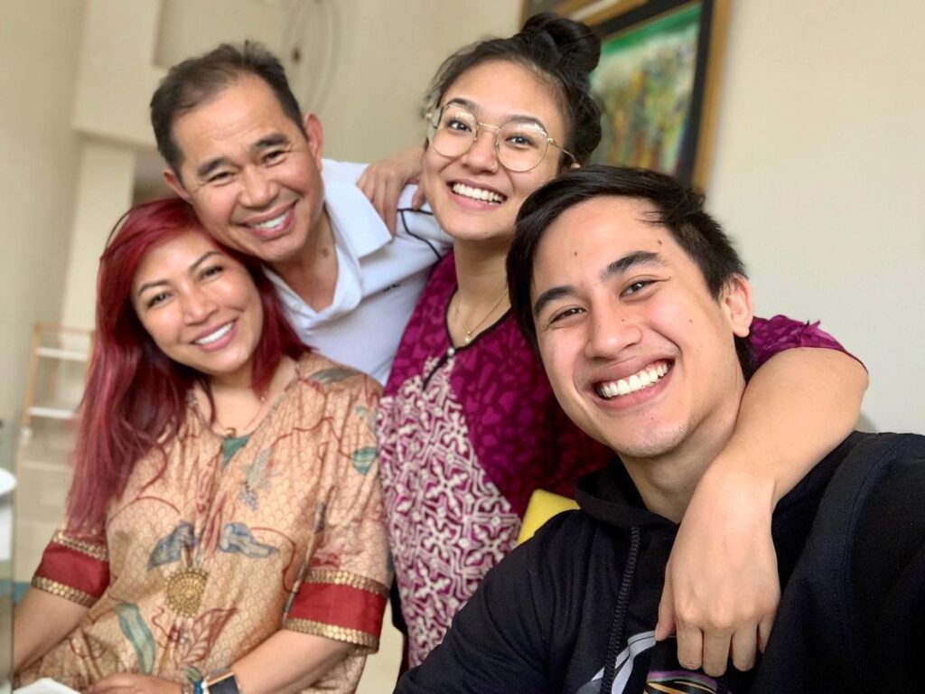 Usia 24 Tahun & Atlet Jiu Jitsu, Wajah Kacak Anak Lelaki Puan Sri Tiara ...