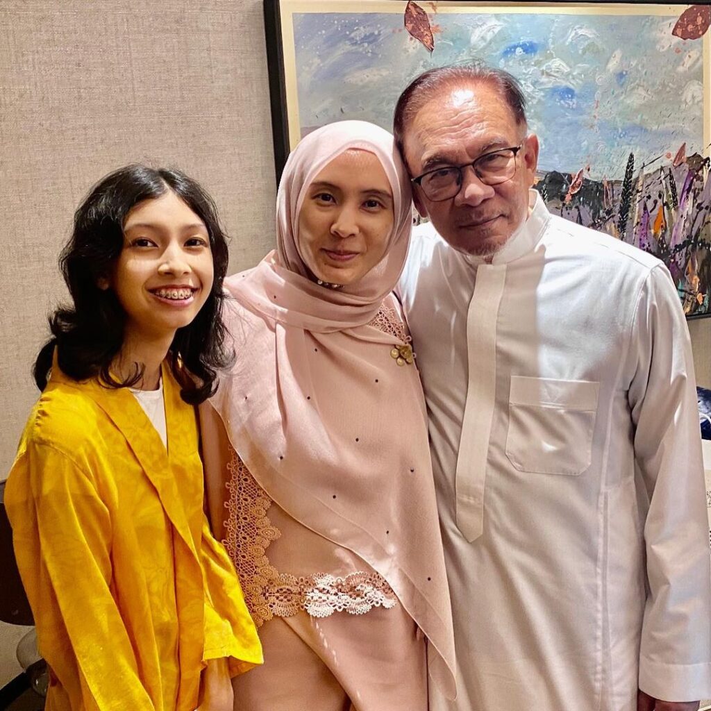 "Suami Selalu Pinjamkan Telinga Bila Diperlukan," Nurul Izzah Bahagia ...