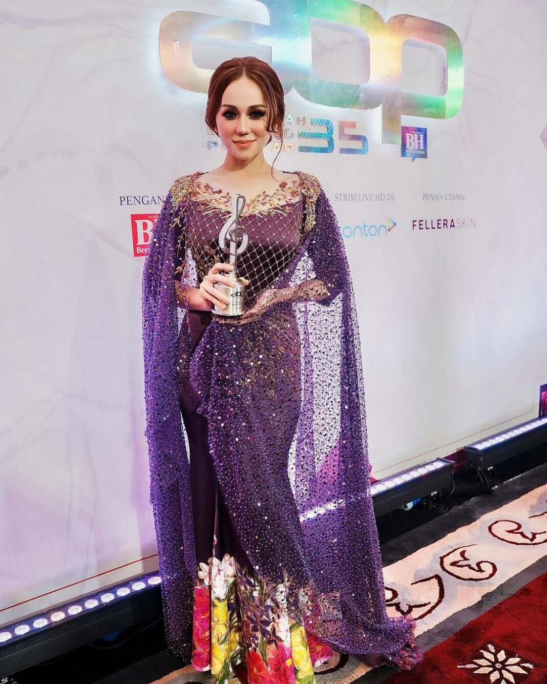 Ada Ijazah Dietetik & Kacukan Melayu-Cina-Arab, Sophia Albarakbah ...