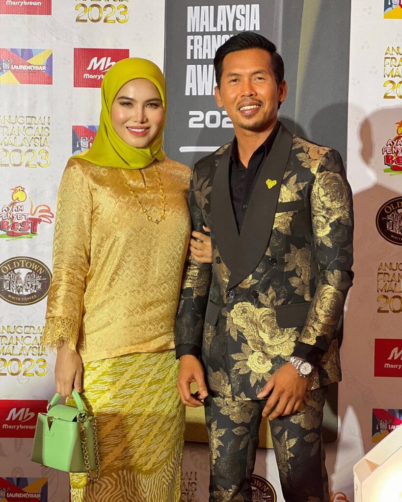 Pandai Ambil Hati Anak-Anak, Sisi Keibuan Watie Hanifiah Terserlah ...