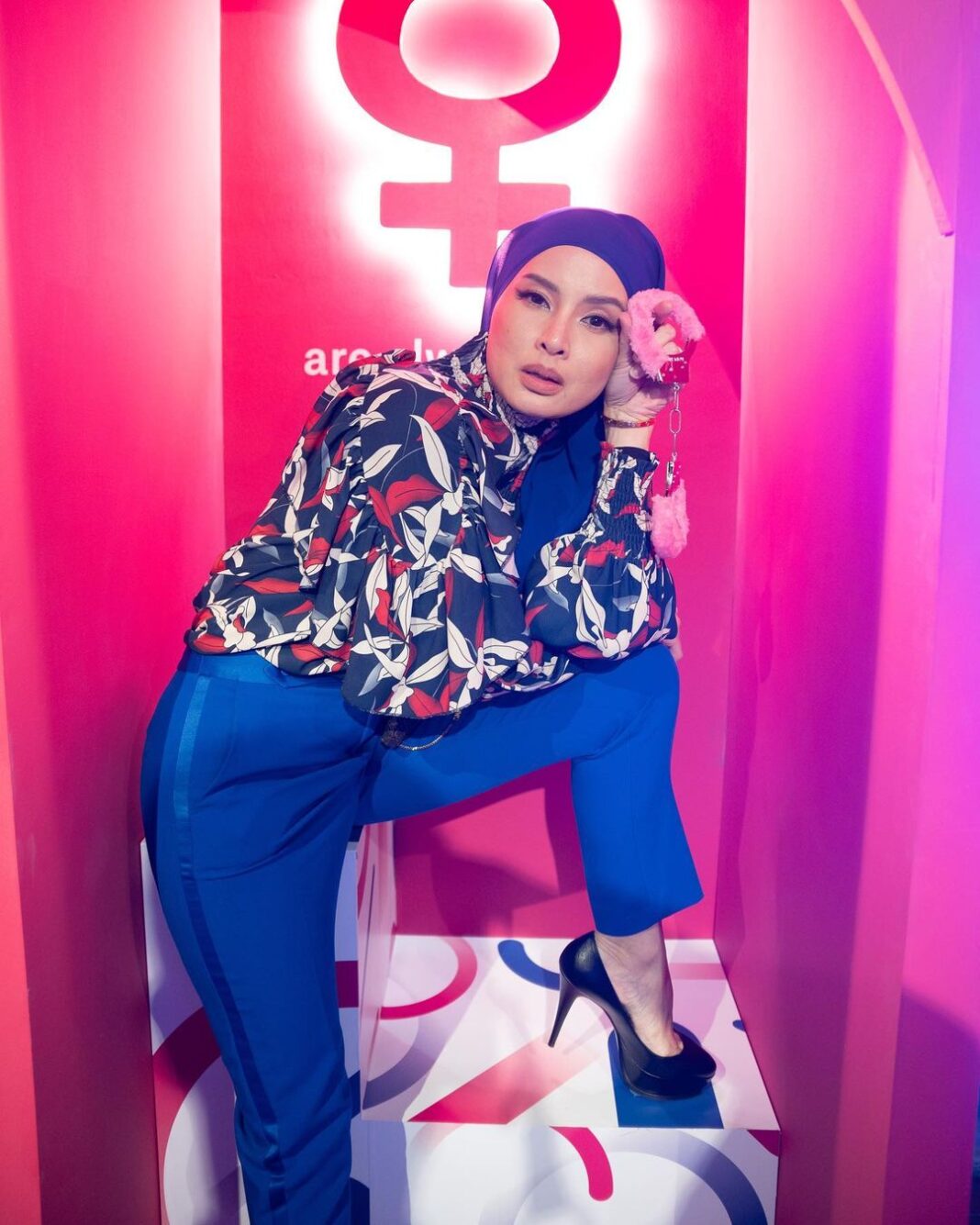 Wanita Bekerjaya Perlu Profesional, Meski Berdepan 'Titik Terendah' Dalam Hidup! - Daphne Iking