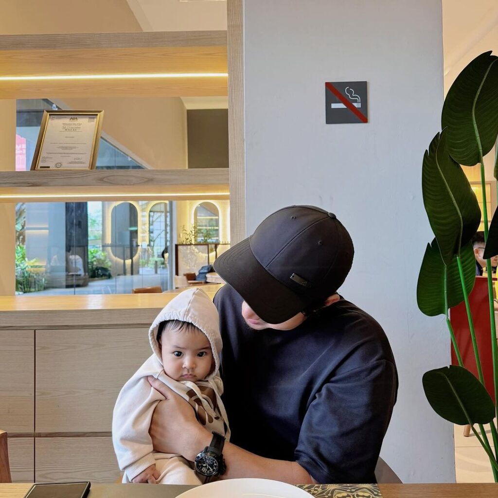 Bersederhana, Cantik & Sopan, Penampilan Labuh & Sopan Ruby Che Wan ...