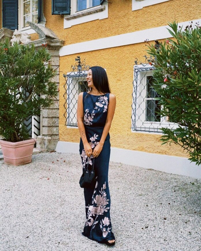 Wajah Klasik Anak Datuk Zainal Abidin, Timur Gabriel Kenang Jasa Ibu ...