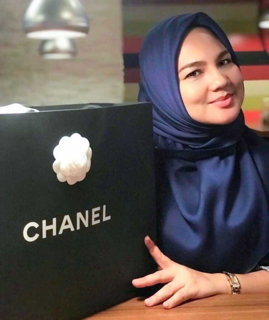 Kalau Nak Nampak CANTIK, Bukan Sekadar CANTIK Rupa Tapi CANTIK Luaran ...