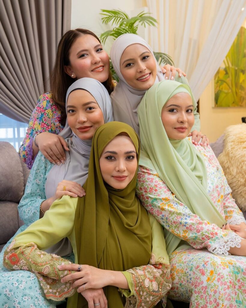 Cantik Bak Cinderella Muslimah! Wajah ‘Glowing’ Syafiqa Melvin Lepas ...