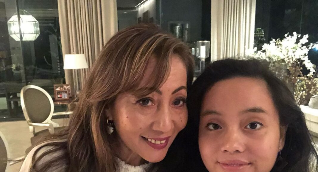 Anak Bekas Gabenor Bank Negara & Ada PhD, Dato’ Dr Azlina Aziz Lambang ...