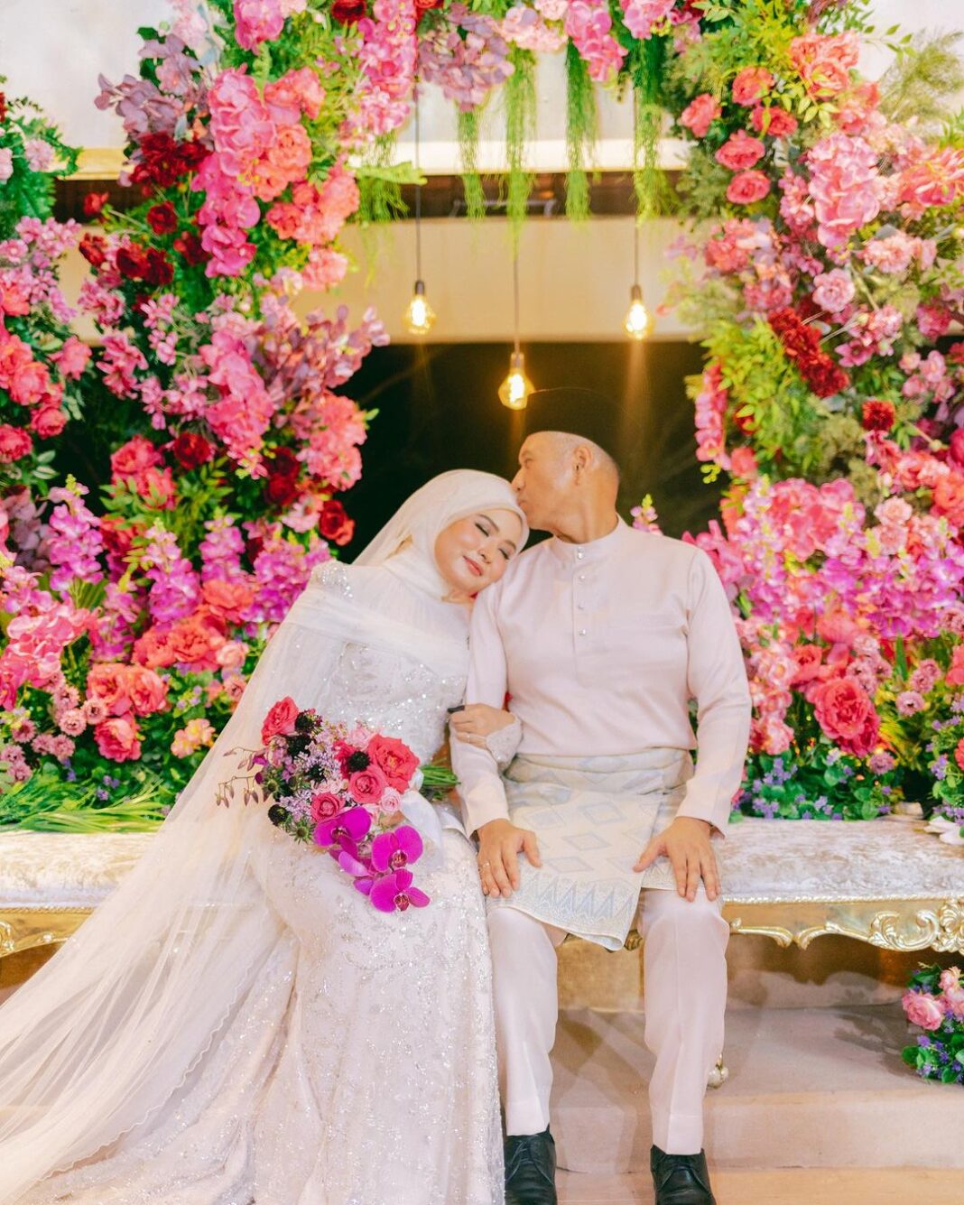 Cantik Bak Cinderella Muslimah! Wajah ‘Glowing’ Syafiqa Melvin Lepas ...