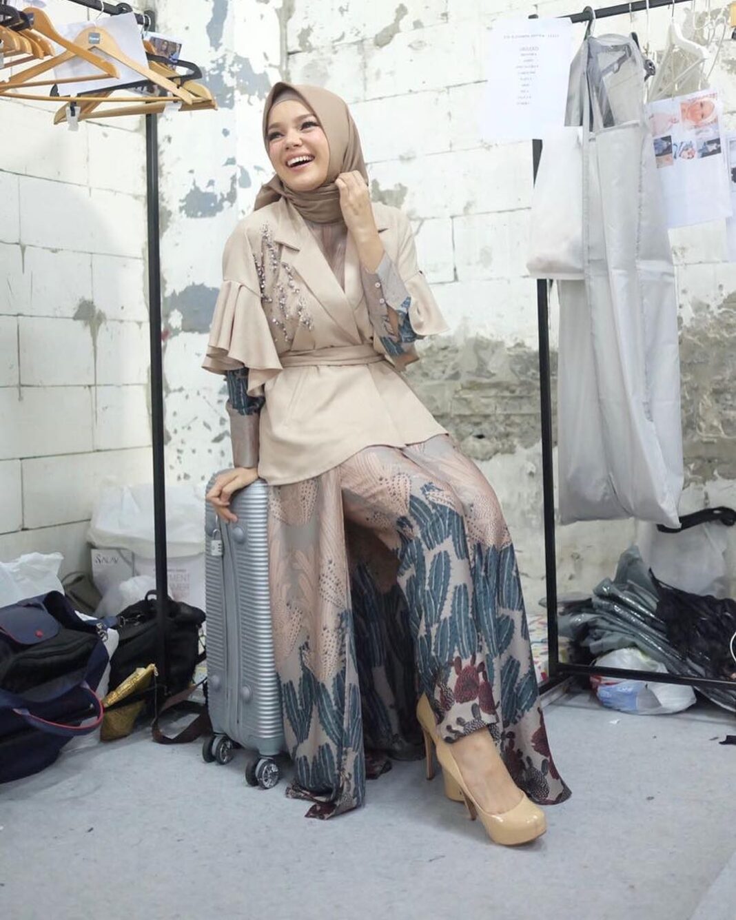 Dewi Sandra Wanita Hebat! Cara 'Pemikiranya' Buka Mata Ramai, Para Isteri Harus Sandarkan 'Hak ...