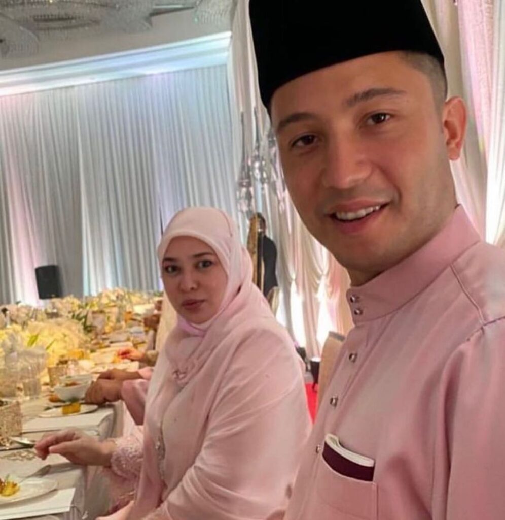 Kecantikan Tak Memudar, Cik Puan Muda Julita Aishah Jelita Usia 53 & Ibu Anggun!