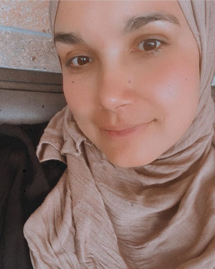 Pernah Jadi Ikon Hijabi, Penampilan Wardina Safiyyah Di Majlis Resepsi ...