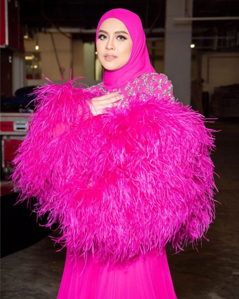 “Siap Hukum Tajwid, Power!" - Ibu 'Madrasah' Keluarga, Netizen Kagum ...