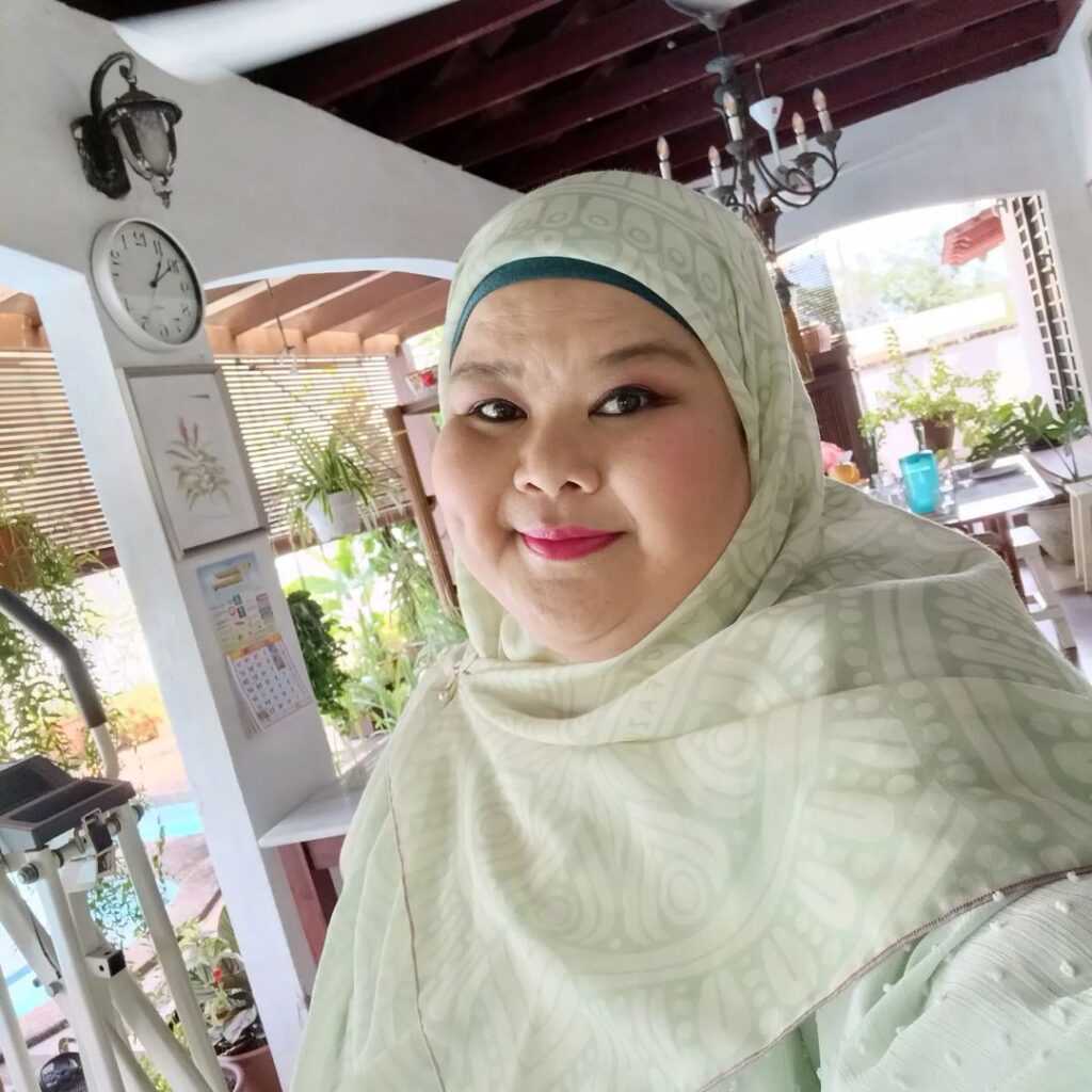 Tawaran Berlakon Makin Kurang, Syanie Hisham Tak Putus Asa & Ligat ...