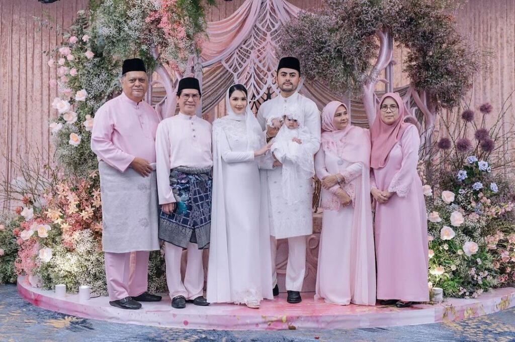 Comelnya Anak Nazirah Nasir, Majlis Akikah Nur Helena Serba Indah Macam ...