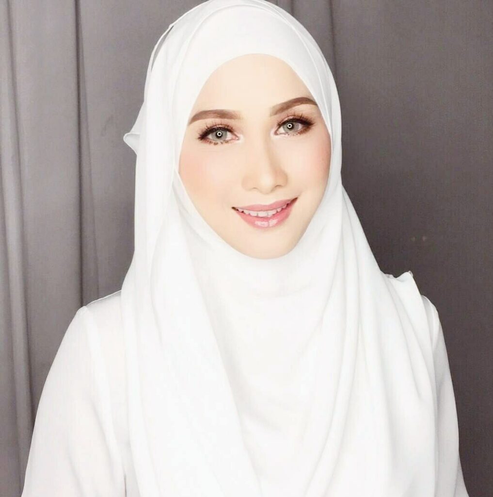 Makin Jelita Di Usia 41 Tahun! Ini Pendedahan JUE AZIZ Tentang 'Status ...