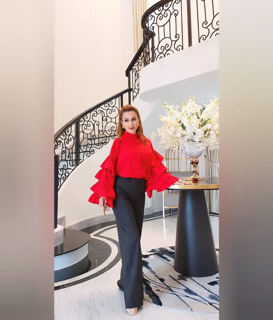 Gorgeous! Umur 55 Tetap Jelita, Datin Seri Maria Farida Warisi Gen ...