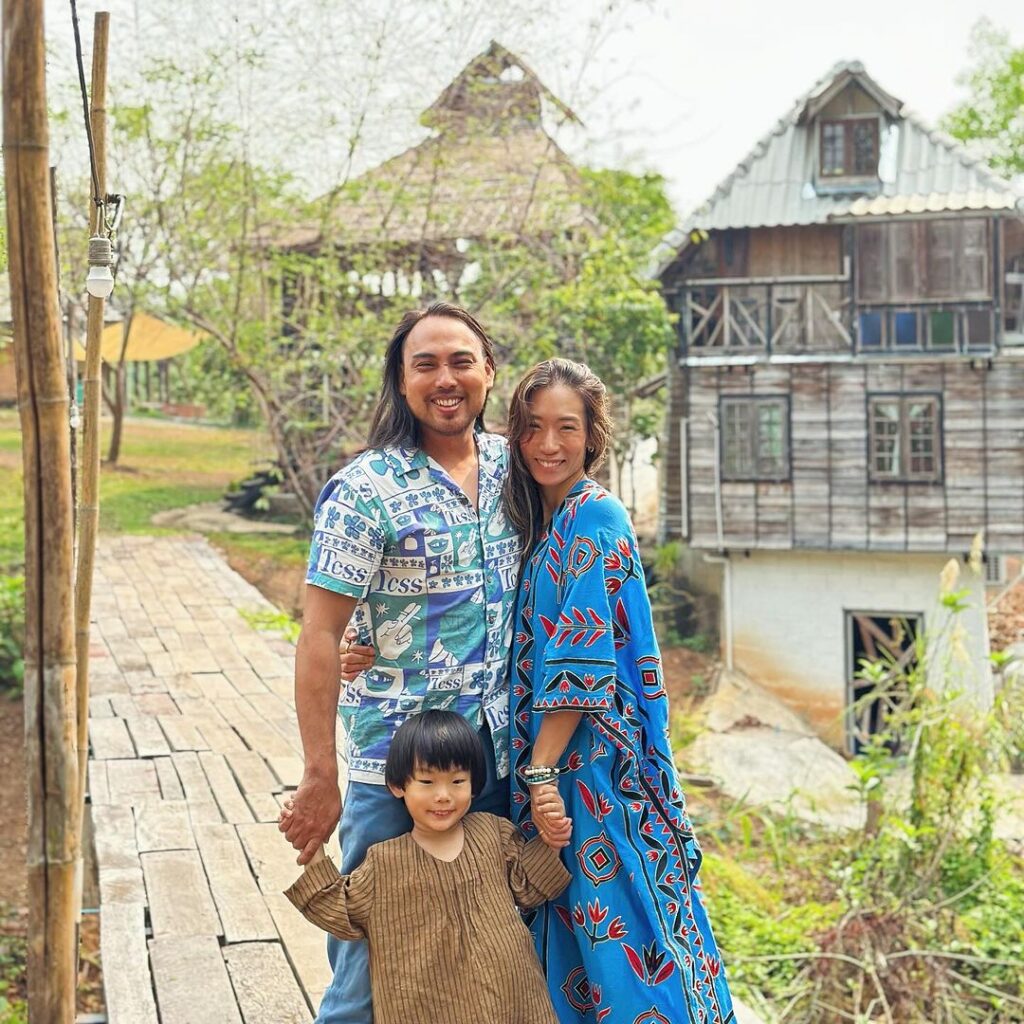 Keturunan Korea & Guru Yoga, Amalan Gaya Hidup Sihat Julie Rhee Isteri ...