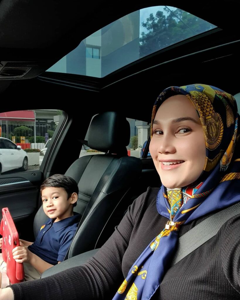 Usia Perkahwinan Cecah 9 Tahun, Isteri Cantik Fahrin Ahmad Pernah Jadi ...