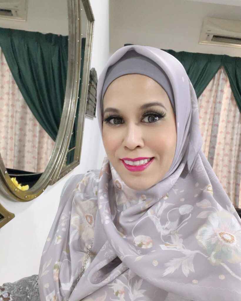 Rahim Sepahtu Rai Konvo Isteri, Kejayaan Kolin Abdullah Genggam Sarjana ...