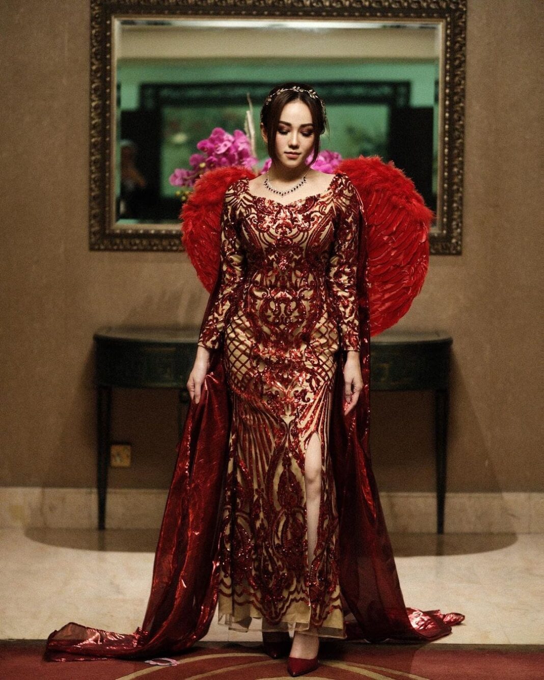 SOPHIA AL BARAKBAH Inspirasi Wanita Cantik Dan Bijak! Rupanya Graduan ...