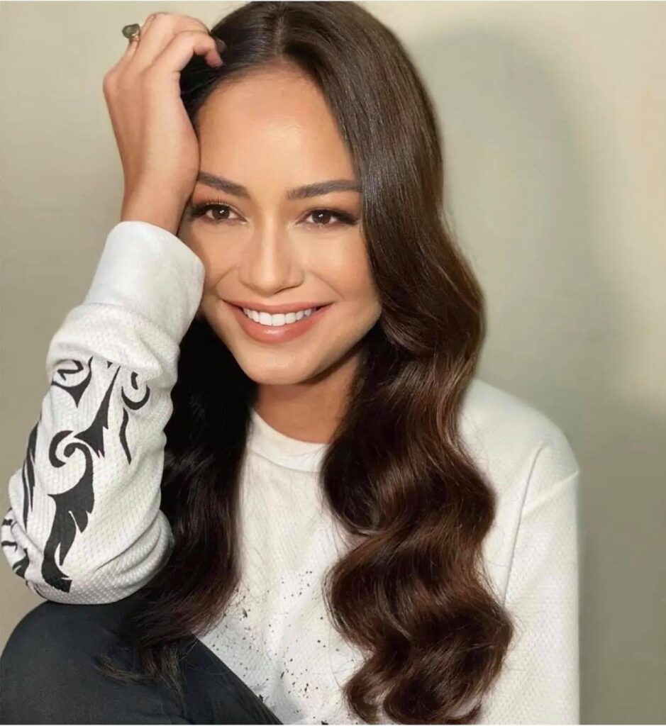 23 Tahun Bergelar Anak Seni, Kecantikan MAYA KARIN Tak Pernah Pudar ...