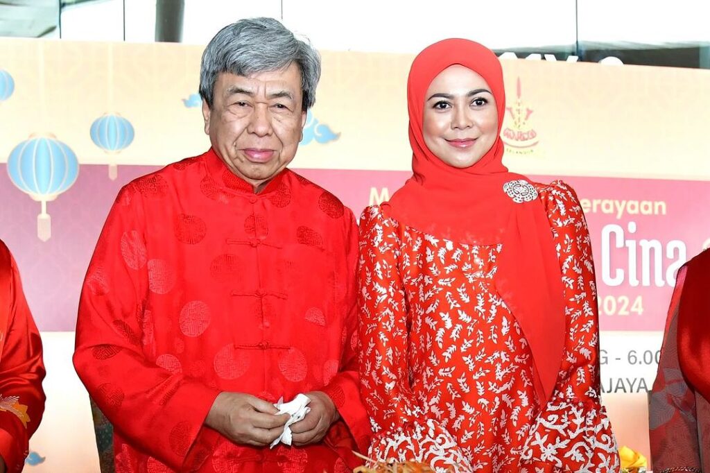 Anggun Mempersona, Potret Rasmi Baharu Tengku Permaisuri Selangor ...