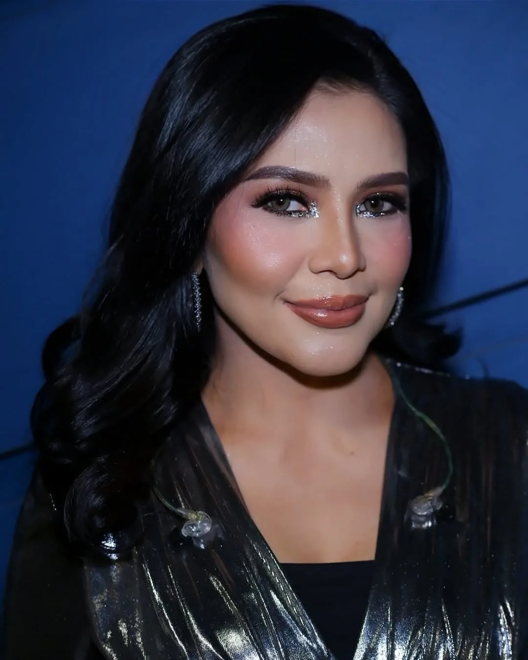 Awet Muda Usia 49, Watie Sadali Bahagia Jadi Suri Hati Joey & Anak ...